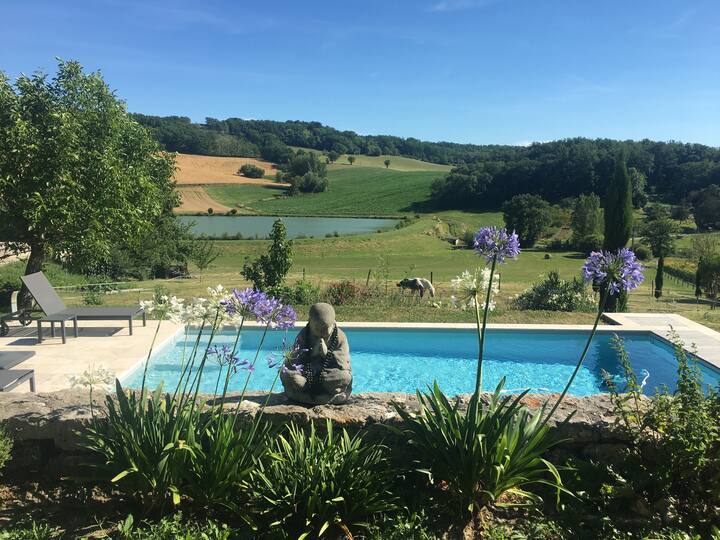 Gite De Charme - Piscine Privative, Véranda & Vues - Montcuq