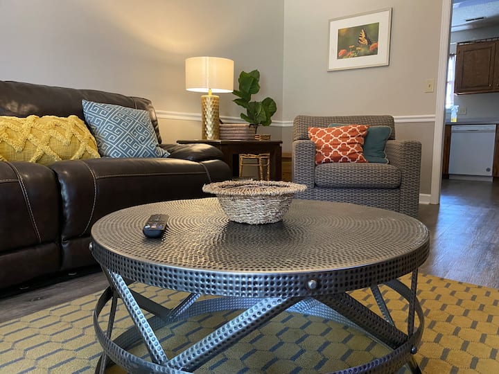 Lodging @ Old Towne Landing Suite B - Sumter, SC