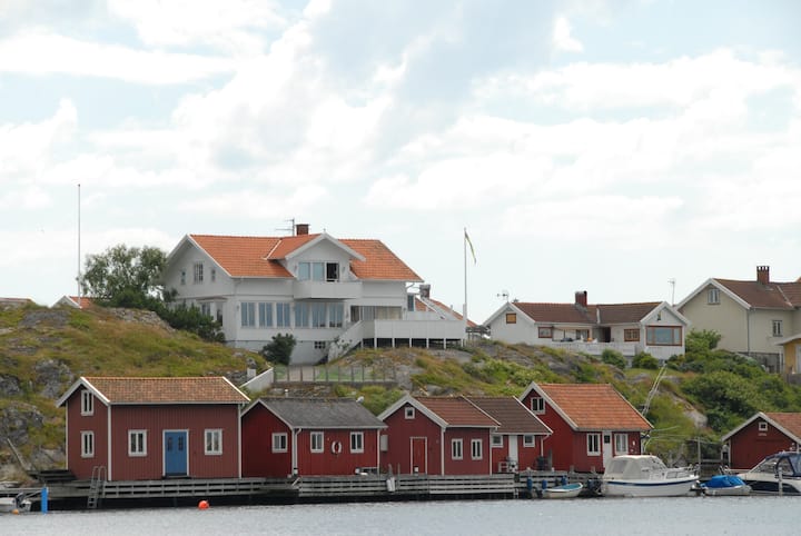 Dream Home, Fantastic Views With Dock - Orust