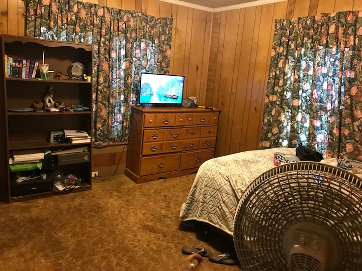 Affordable Room Close To The Hospital - Greenwood, SC