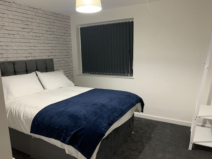 1. Delightful Apartment - Birmingham