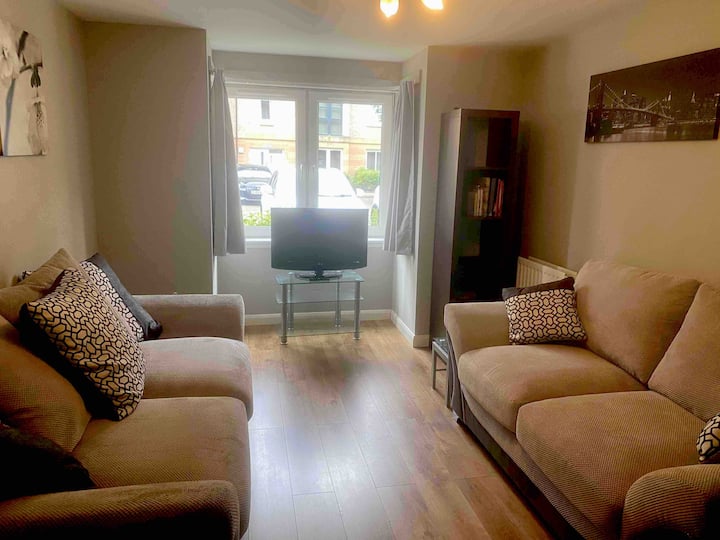 Spacious Ground Floor 2 Bed By Lains Lettings - Aberdeen