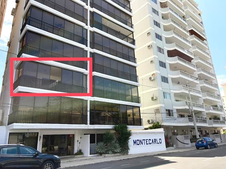 Montecarlo Salinas Malecon San Lorenzo - Salinas