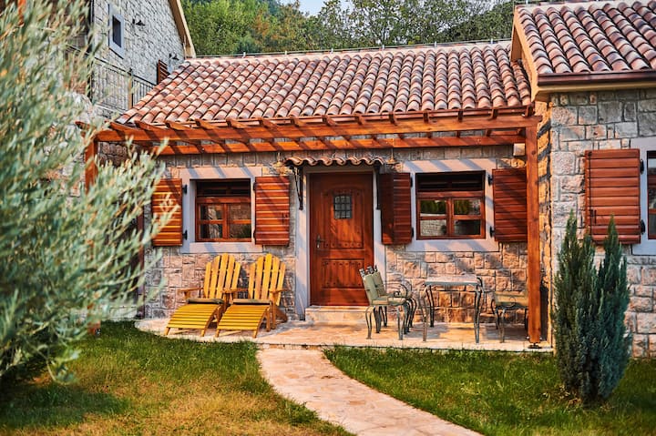 Eco Resort Cermeniza - Villa Lisicina - Montenegro