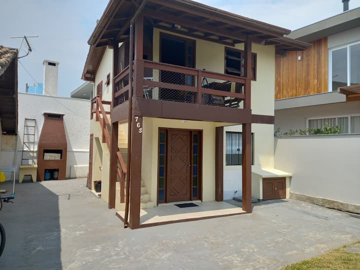 Casa Em Garopaba Próximo Do Mar. - Garopaba