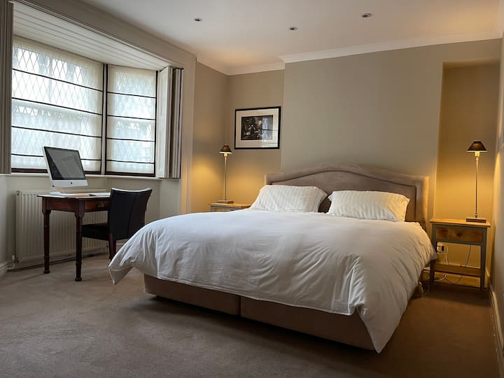 Comfortable Central 2 Bed Flat Off Abbey Road - London