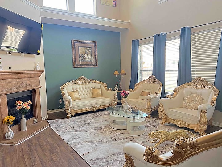 Cozy Luxury Home For Kings And Queens - Mansfield, TX