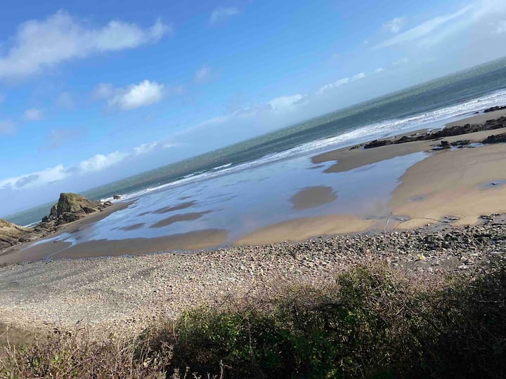 House On Pembrokeshire Coast Path Close To Tenby - Saundersfoot