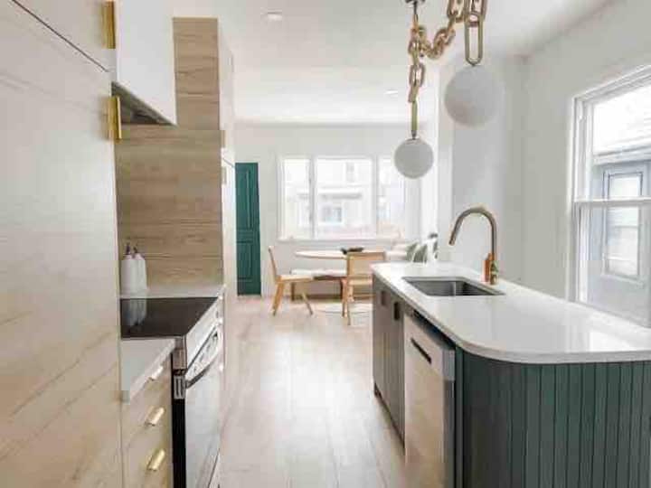 Luxurious 3 Br 2.5 Ba  Prime Park Ave. Location - Rochester, NY