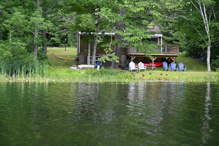 Vermont Lake Cottage Getaway With Kayaks And Canoe - Ludlow, VT