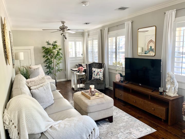 2nd Story Place.  Private & Cozy East End Apt. - South Houston, TX