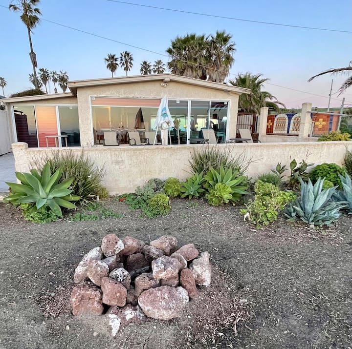 House With The Setting Sun - Rosarito