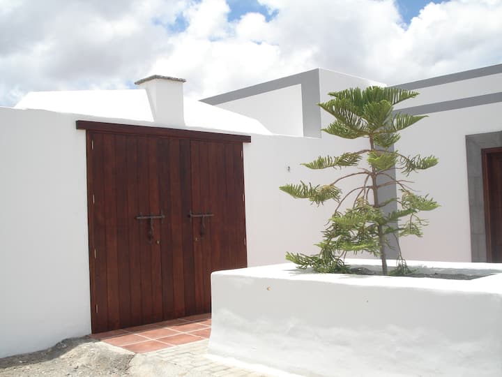 Villas Yaiza.  Casa De Yaiza Villaflor - Yaiza