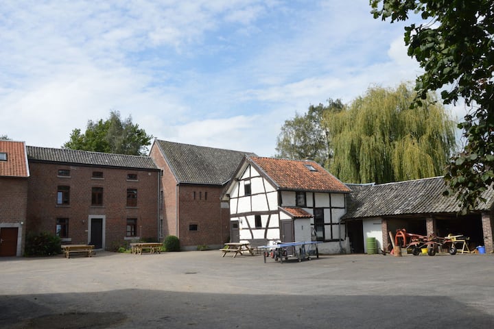 Ferme Teuven Pour 24 Personnes - Voeren