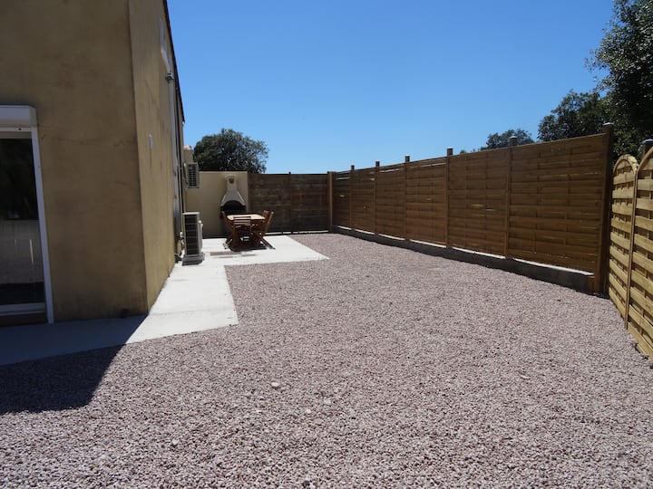 Proche Ajaccio Appartement 3 Pièces Dans Villa - Corsica