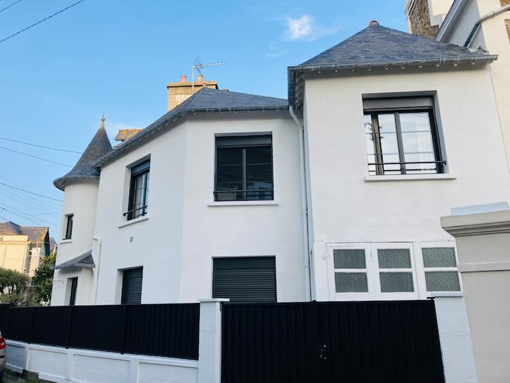Maison St Malo 30 M Plage Du Sillon Thermes Marins - Saint-Malo