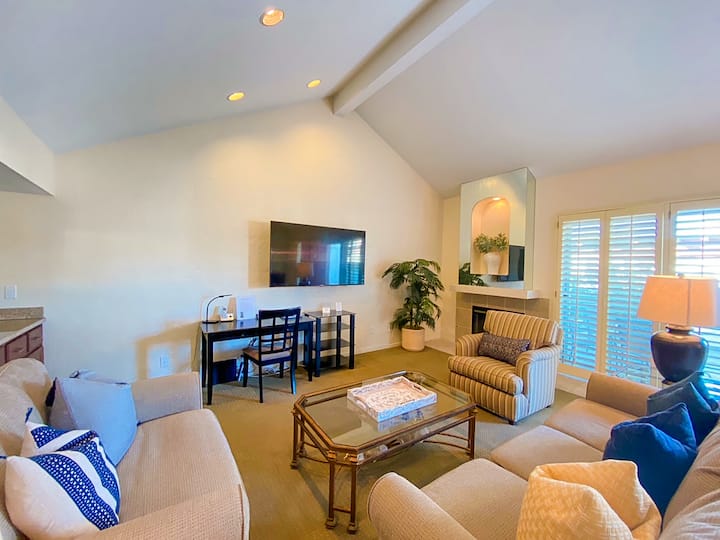 A Quiet Cozy Getaway 2br W/ Patio ★ Hiking & Relax - Palm Desert, CA