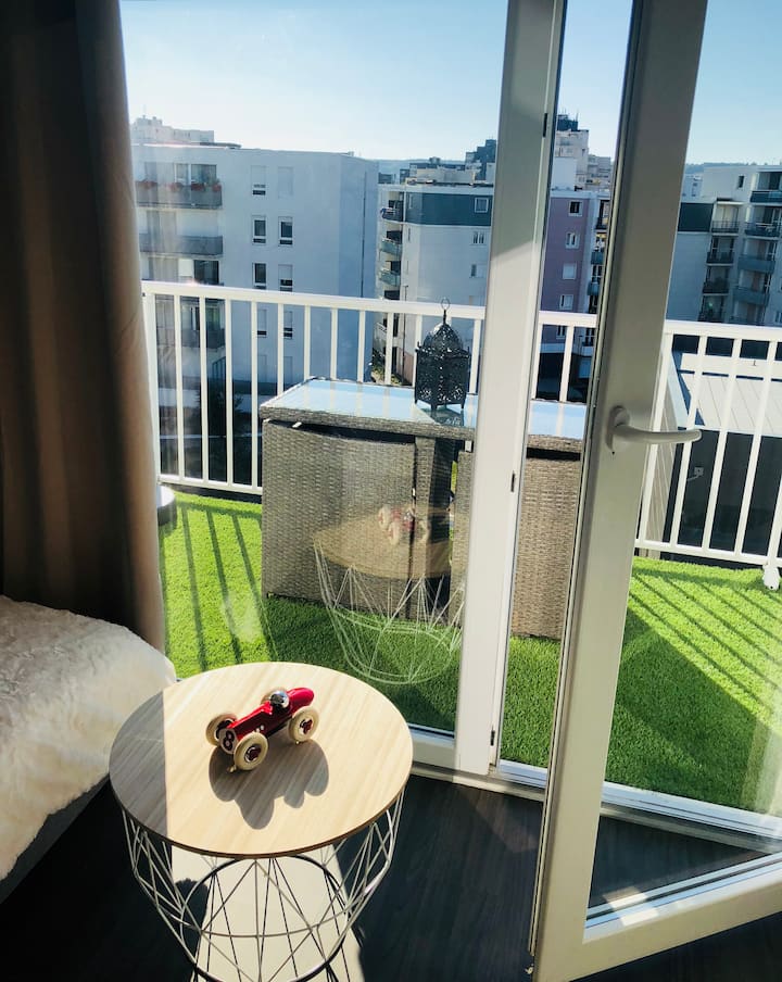 Luxueux Studio Avec Parking En Sous/sol & Terrasse - Rouen