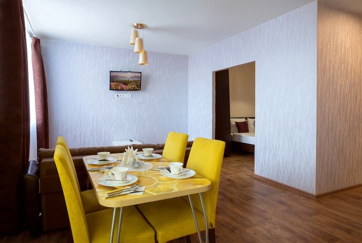 Hotel Home Na Prospekte Lenina 112 Apartments - Тула