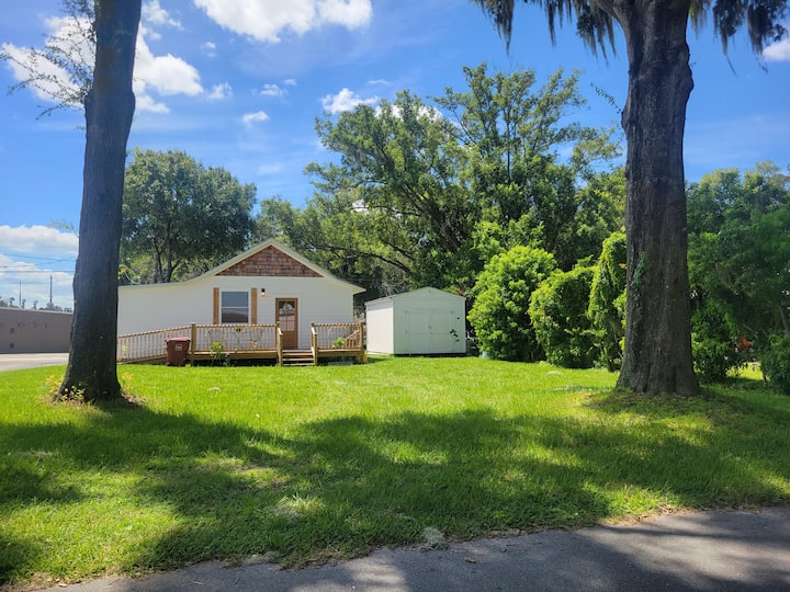 Mid Century Bungalow - Plant City, FL