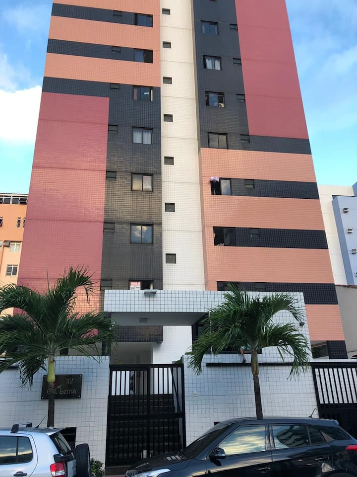 Apartamento Confortável 300m Da Praia De Jatiúca - Maceió