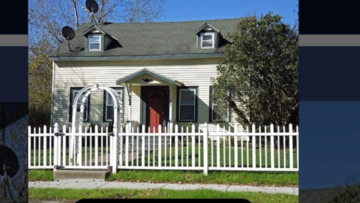“Country Charm”-cooperstown Adjacent Farmhouse - Cooperstown, NY