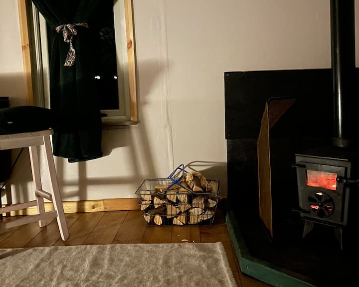 Petit Cabanon Insolite En Bordure D’un Joli Bois. - Leeds Castle