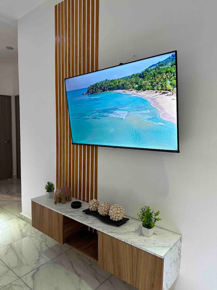 Departamento Con Alberca, Cerca De La Playa - Manzanillo