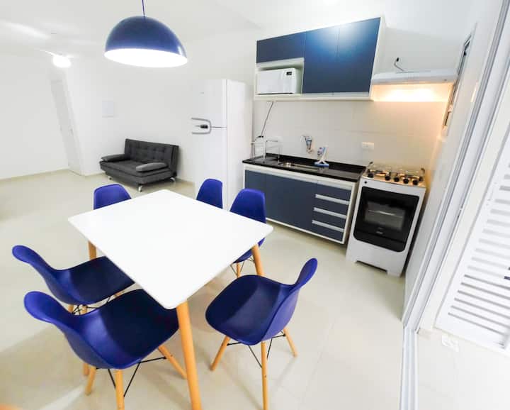 Apto Excelente Para Família à 350 Metros Da Praia - Ubatuba