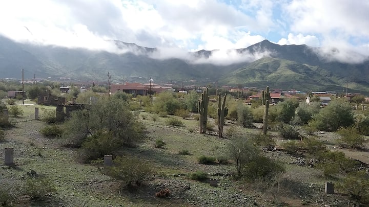 Fun Guesthouse On 4 Acres Of Natural Desert! - Phoenix, AZ