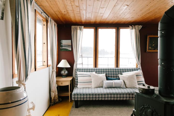 Top 7 Houseboat Rentals In Alaska, USA - Updated 2024 | Trip101