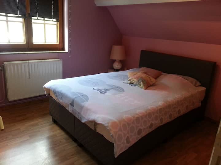 Chambre Coquette Du Tailfer - Namur