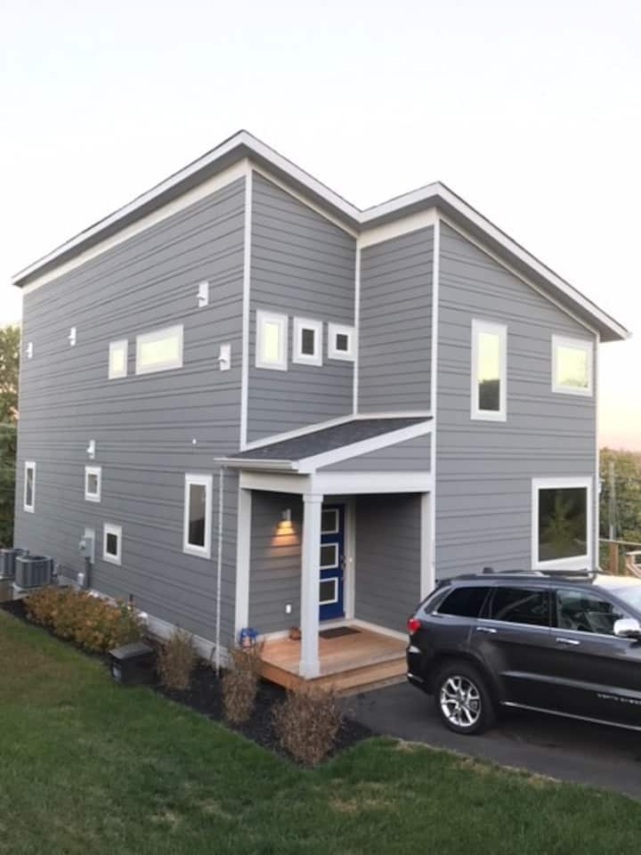 Downtown Living - Charlottesville, VA