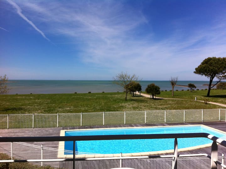 T3 Splendide Vue Mer, Piscine Et Accès Plage - Fouras