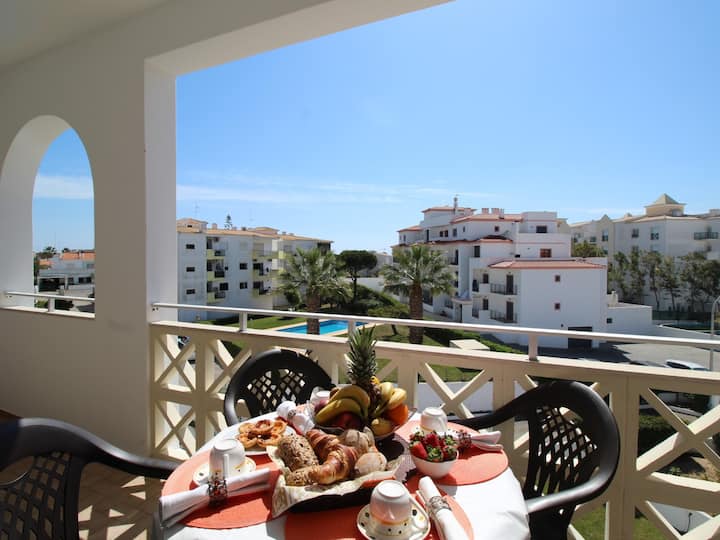 Cozy Apartment In The Center - Albufeira