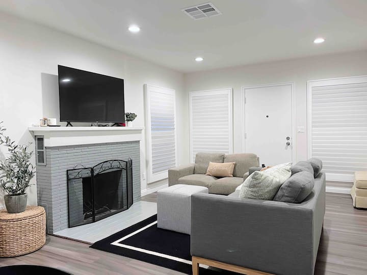 Sophiscated Modern Newly Remodeled 3bedroom House - エルモンテ, CA
