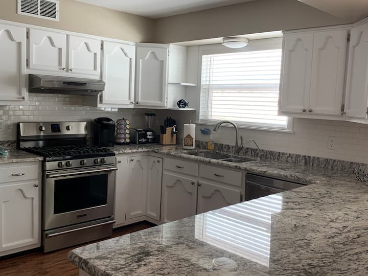 Golf Course Townhouse With A View - Alamogordo, NM