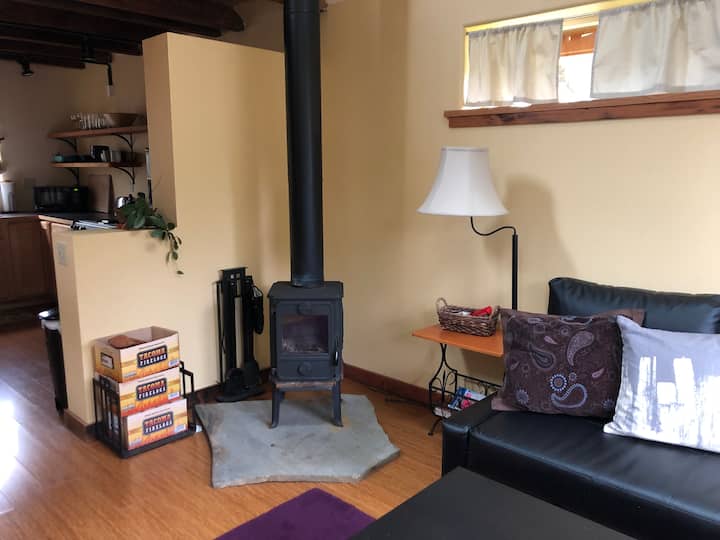 House W/ Wood Burning Stove And A/c - Ne Portland - Portland, OR