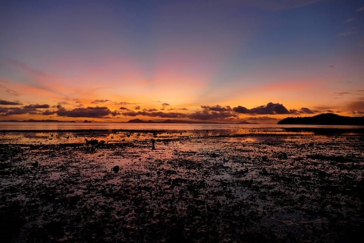4  Heaven On Earth, Sea Front House With Pool. - Ko Lanta