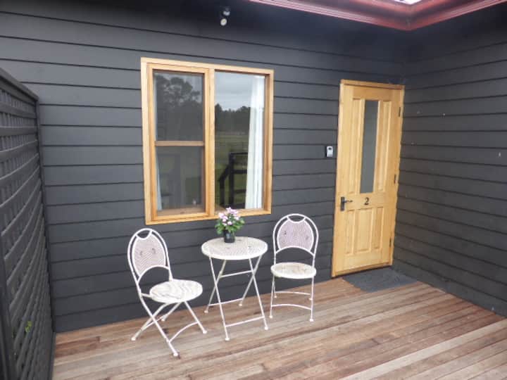 Black Barn Cottage 2 @ Waterfell - Moss Vale