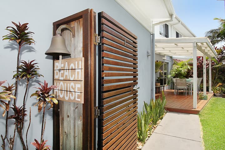 150 Metres To The Beach - Alexandra Headland