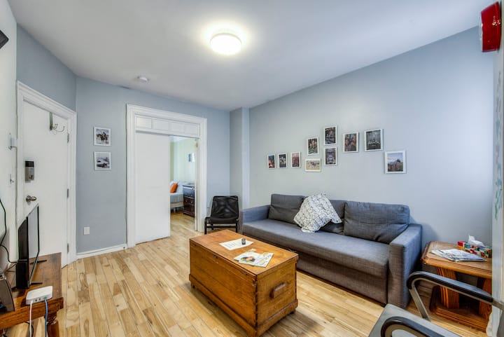 Hip Two Bedroom In Dundas West! - Toronto