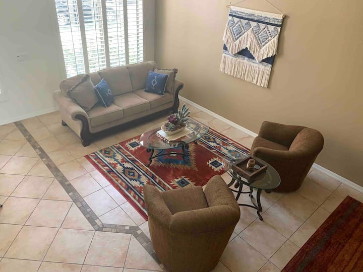 Phoenix 4 Bedroom Villa On Golf Course Sleeps 8-10, Private Heated Pool, Hot Tub - Phoenix