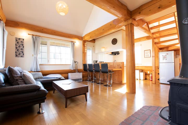 Kenobi 3bdrm Chalet - Niseko