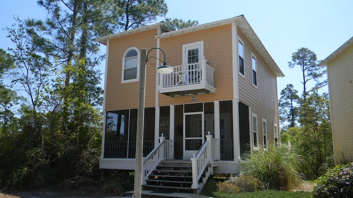 Quaint Village Of The Purple Parrot Resort - Perdido Key, FL