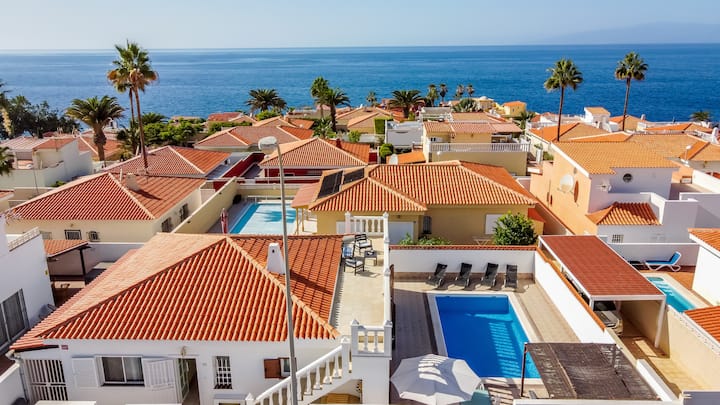 Elegant Villa Anastasia 3 Bedrooms & Heated Pool - Tenerife
