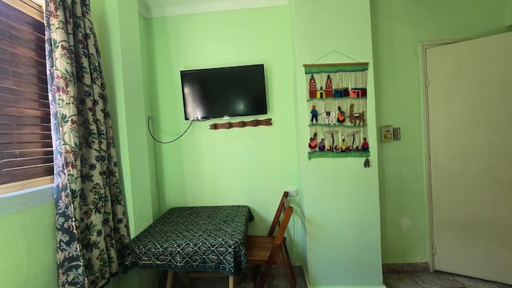 Habitacion Verde, Desayuno Incluido - Tucumán