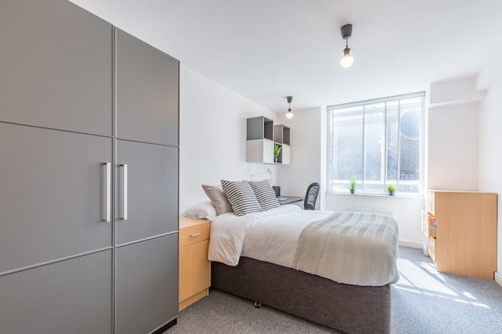 Studio Flat Farringdon, Clerkenwell, Holborn 406a - Farringdon - London