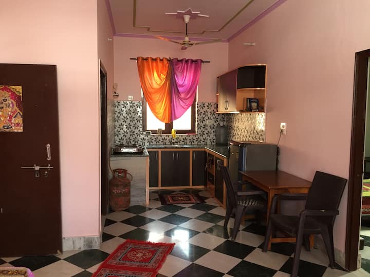 Top 15 Airbnb Vacation Rentals In Vrindavan, India - Updated 2025 | Trip101