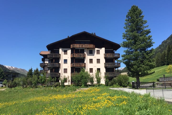 Sunny And Quiet Area In Davos Dorf - Davos